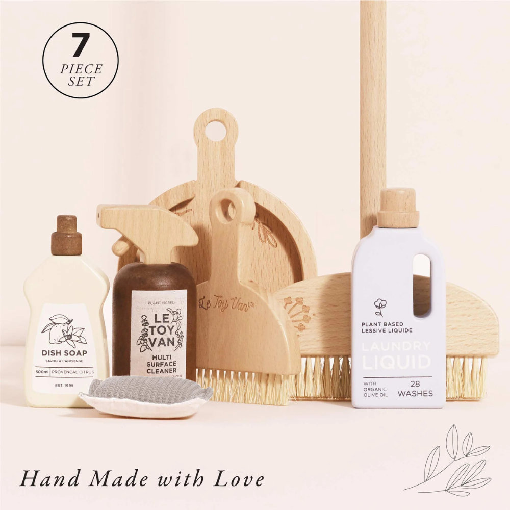 Le Toy Van - Pretend & Play - Wooden Cleaning Set - 7pcs - BrainPlay
