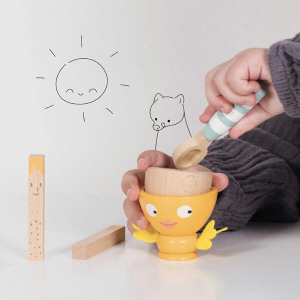 Le Toy Van - Pretend & Play - Wooden Egg Cup & Soldiers - 6 Piece ...